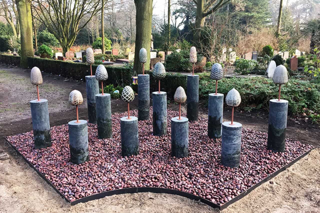 Contemporary memorial trees and custom remembrance projects | Unique ...